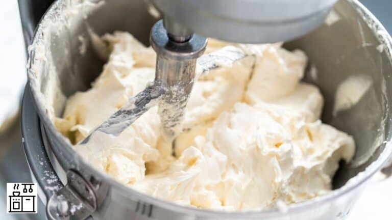 Can You Make Frosting Ahead of Time? (8 Steps to Make and Store It)