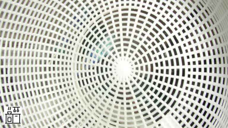 Various Uses of Strainers and Steps to Use Them Effectively