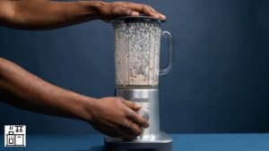 How Does a Blender Work? (Step-by-Step)